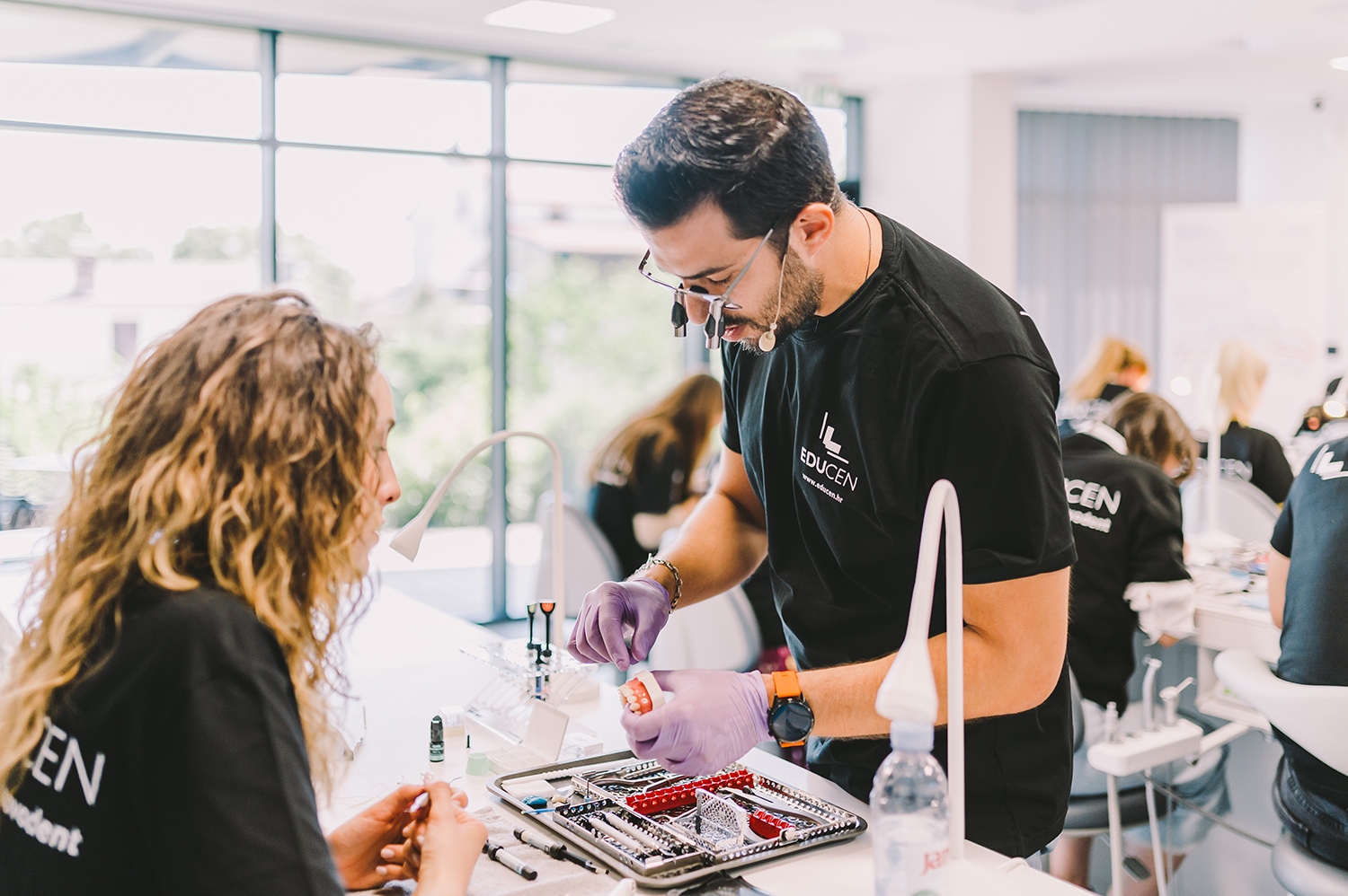 Advanced Techniques for Anterior & Posterior Esthetic Composite Restorations - Educen